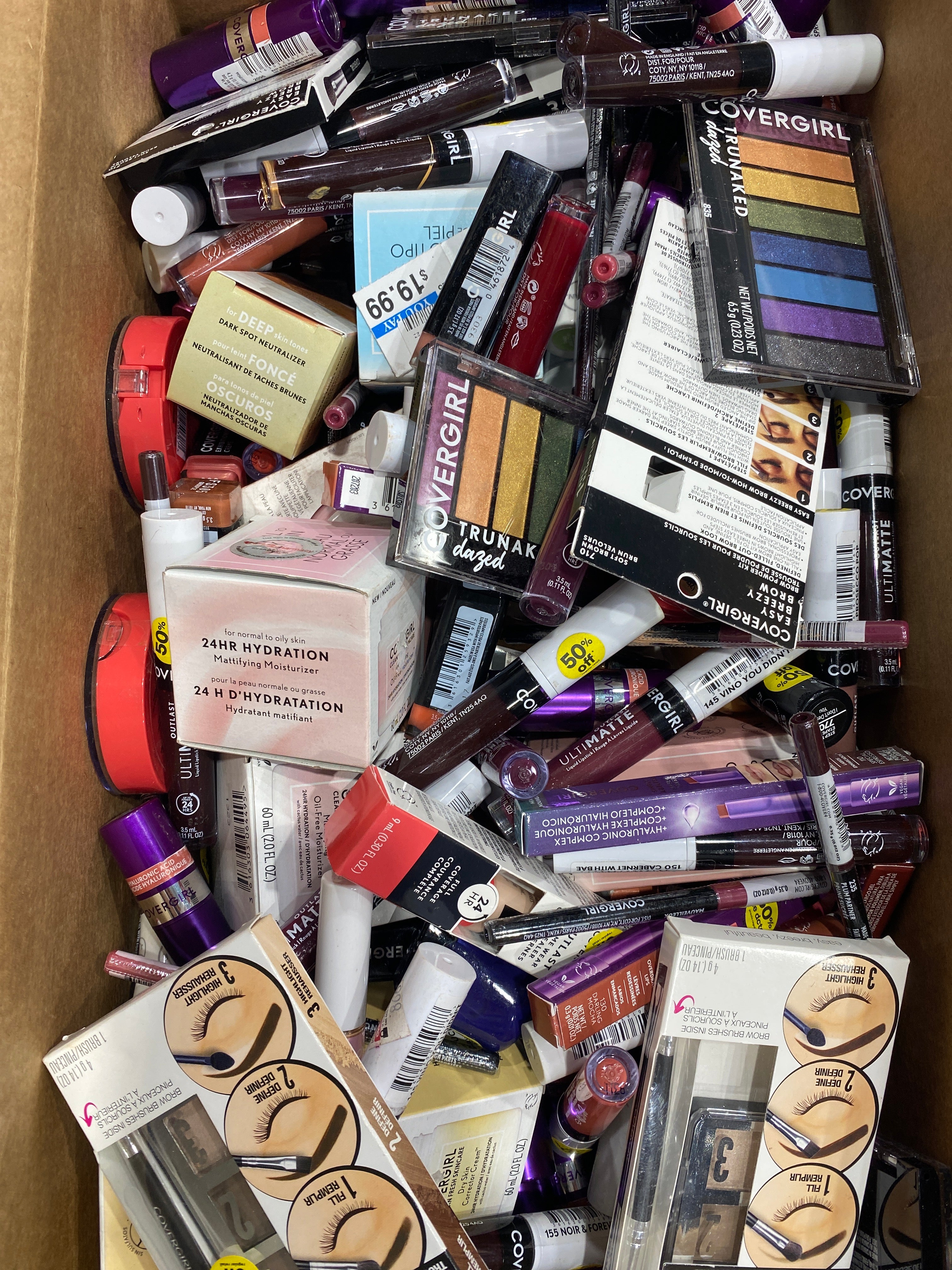 Covergirl Assorted Cosmetic Box (No Nail Polish) (Lot Size: 50 ...