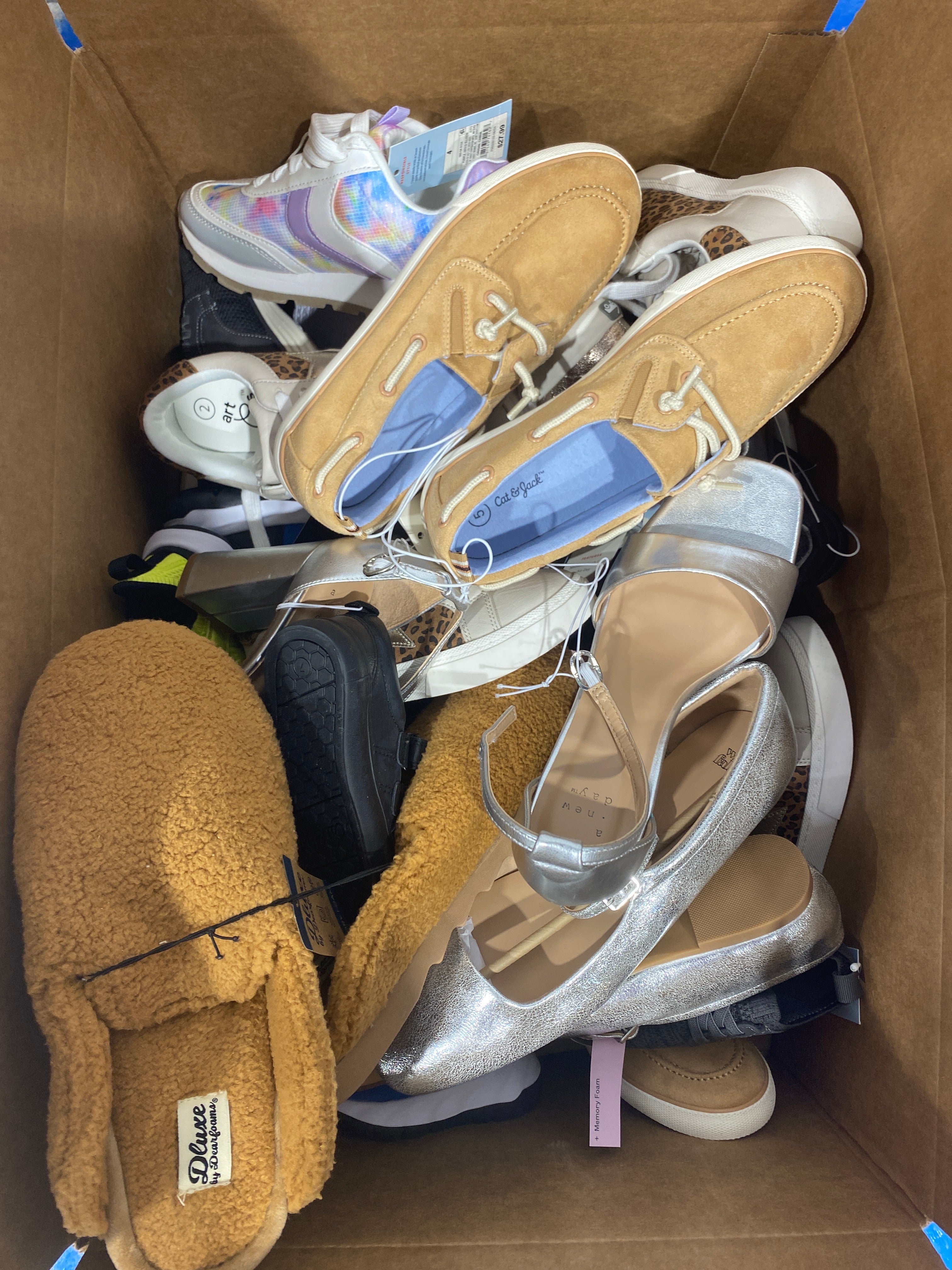 Brand New Shoes Target Brands Adult and/or Children (40 Pairs ...